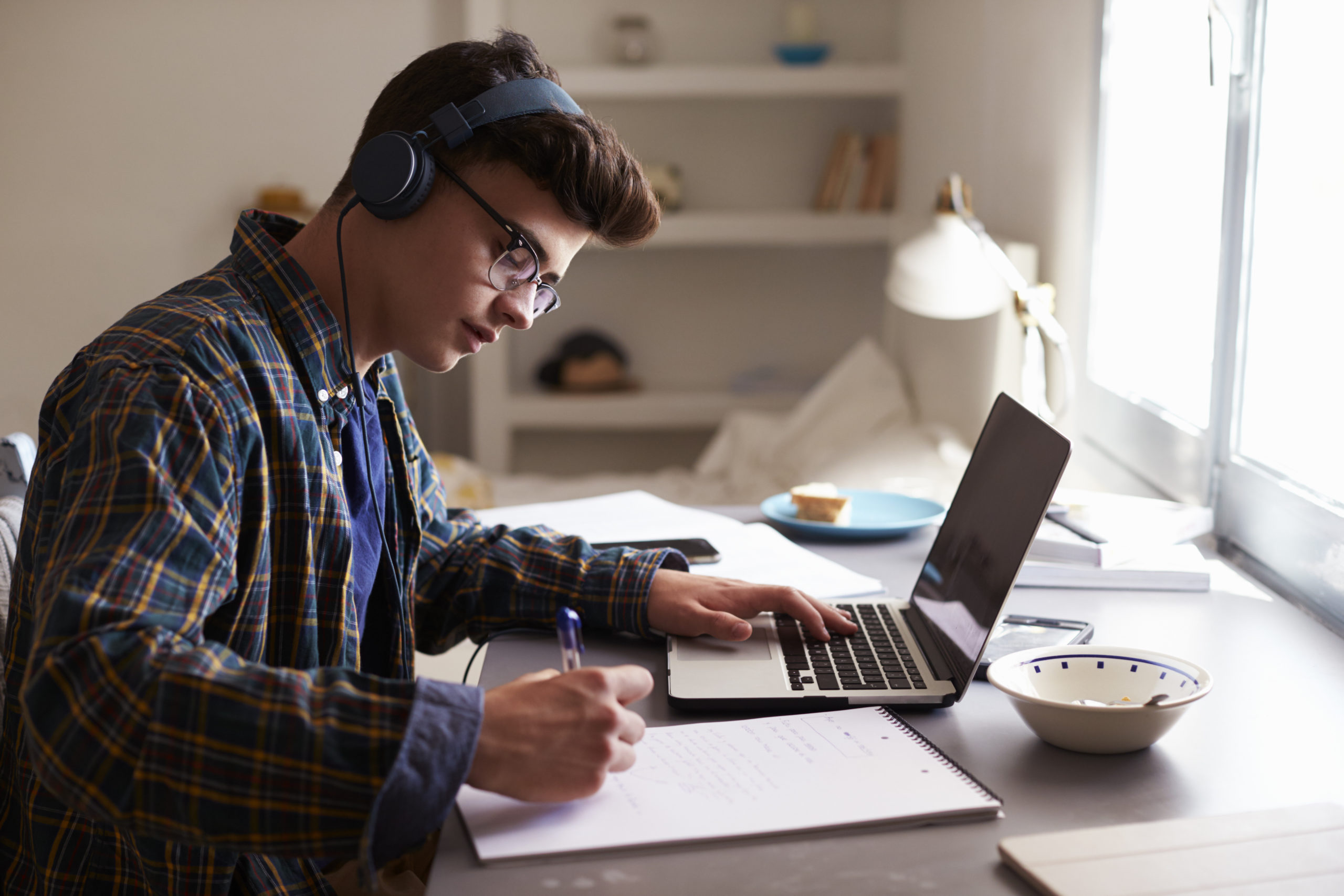 Remote Learning vs Virtual Learning: A Complete Comparison